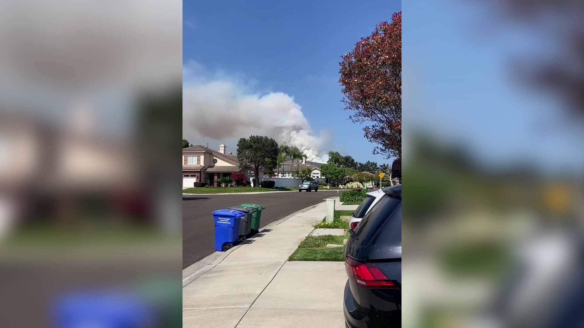 Brush fire in Carlsbad prompts evacuations
