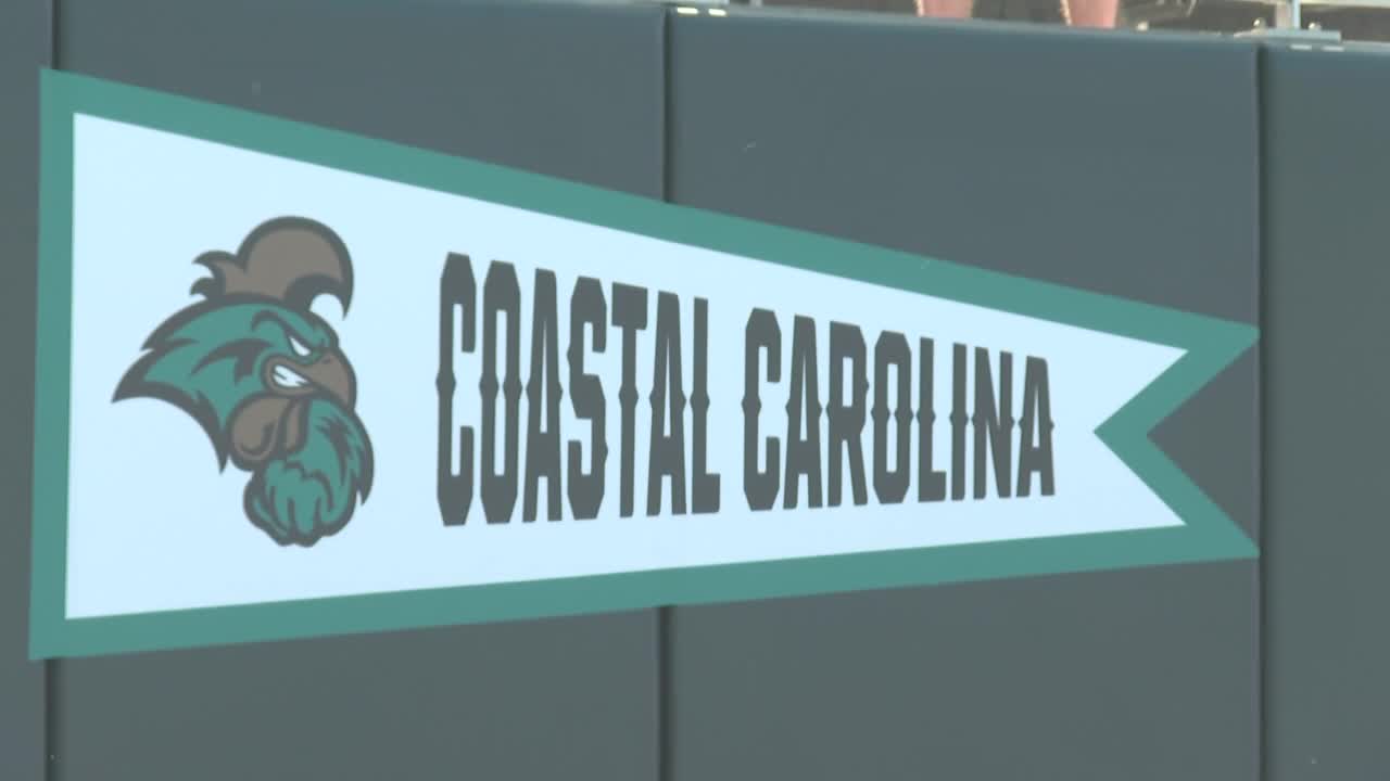 Columbus native Tadan Bell back in Nebraska for College World Series