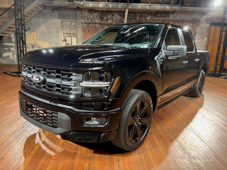 2025 Ford F-150 Lobo gets racy ‘street truck’ makeover