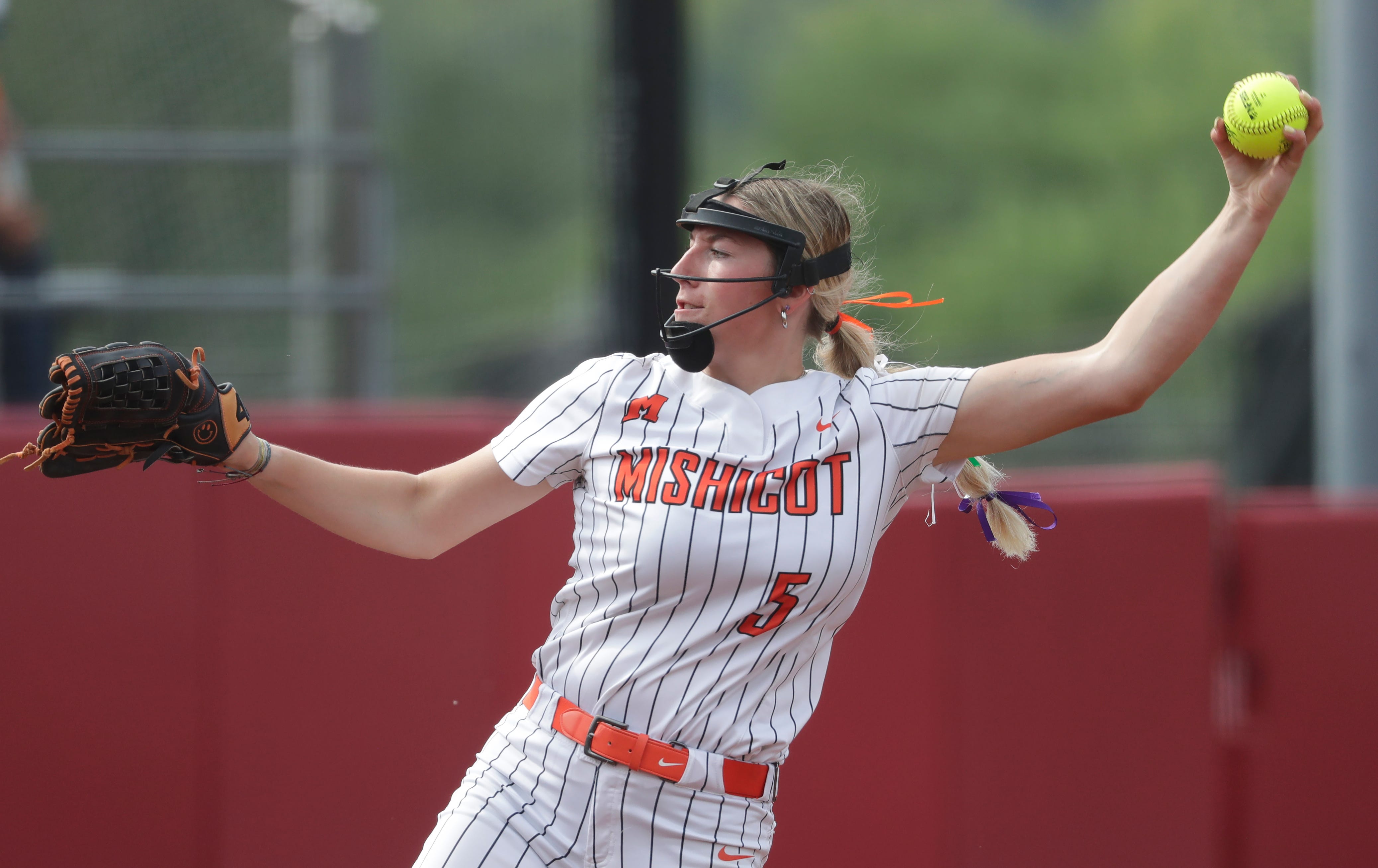Mishicot softball wins D4 title as Kiran Sanford breaks multiple state records
