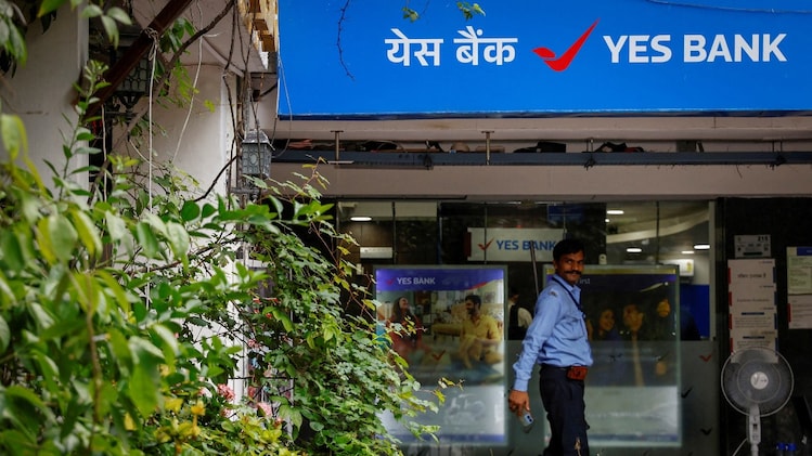 YES Bank shares fall 14% in 10 days, slips below Rs 20; RBI extends tenure of Prashant Kumar