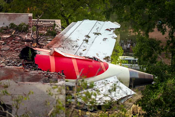 Ahmedabad Plane Crash LIVE: PM Modi At Crash Site; Govt May Temporarily ...