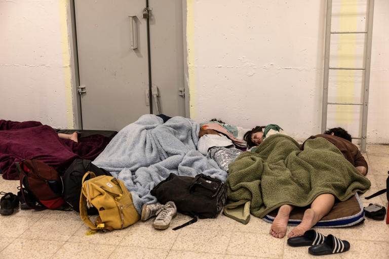 Iranian missiles target Israel in retaliation for earlier strikes