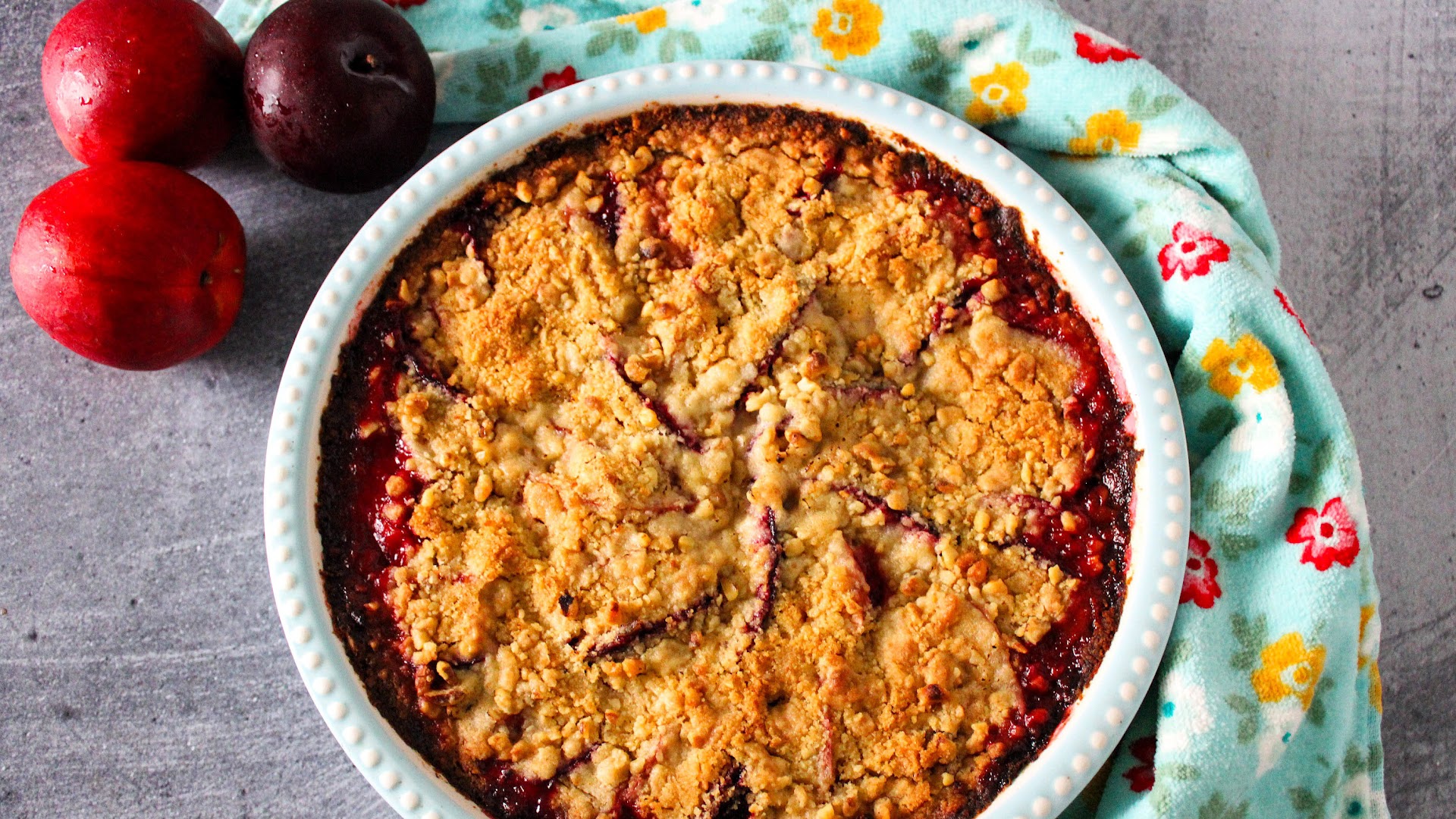 Plums Are A Juicy And Sweet Summertime Treat And Their Flavor Shines ...