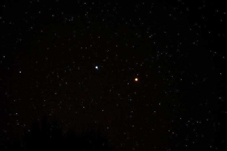The Sky This Week from June 13 to 20: The Red Planet visits Regulus