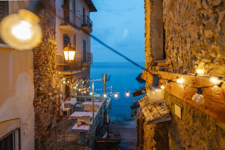 Elon Musk: “Kill the Bill”