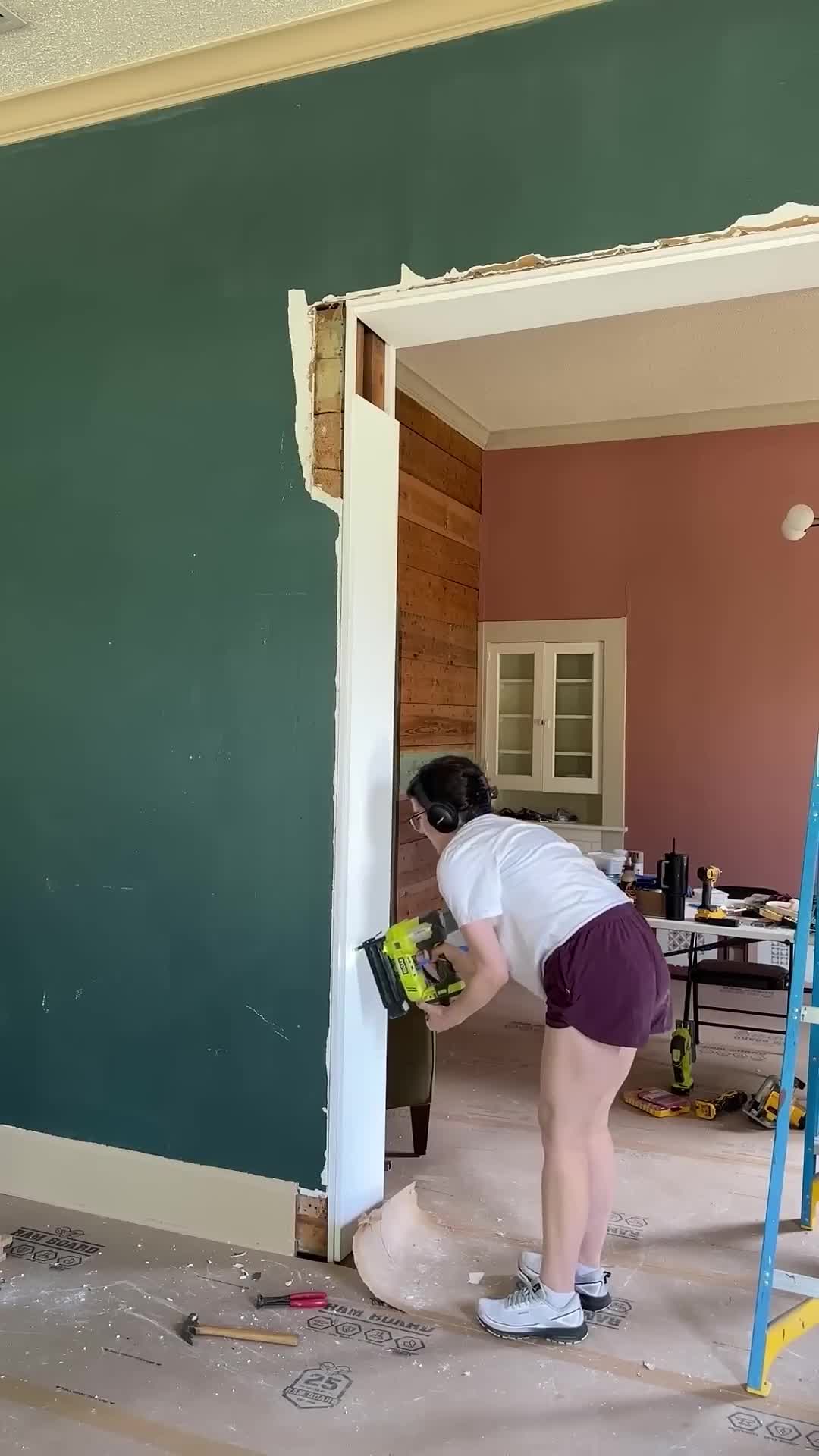 Crushing the Giant Arch: Watch the Destruction Unfold