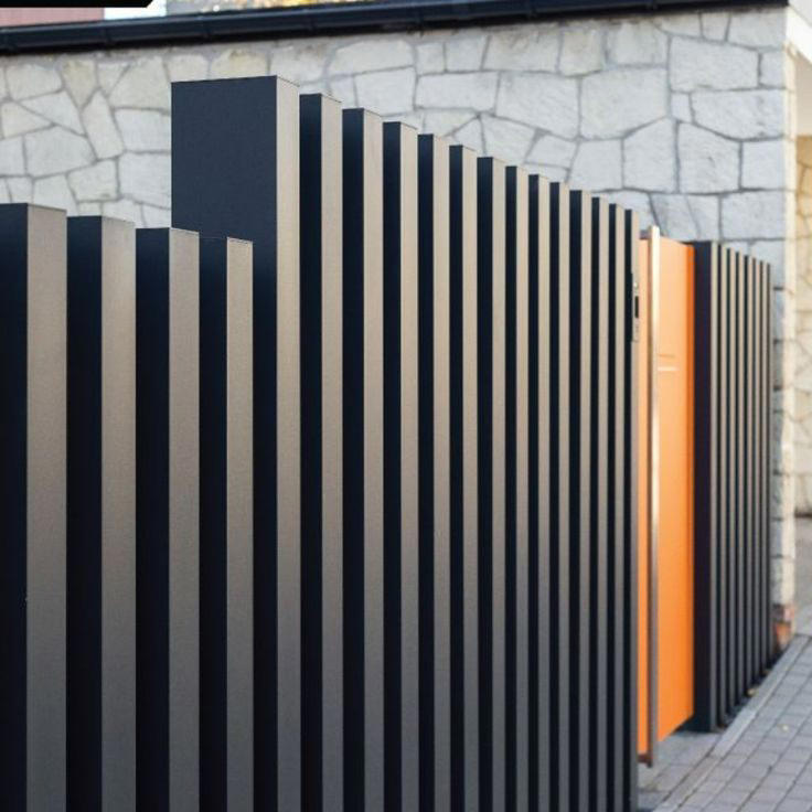 6 Model Pagar Teras Rumah Minimalis, Simple Tapi Mewah!