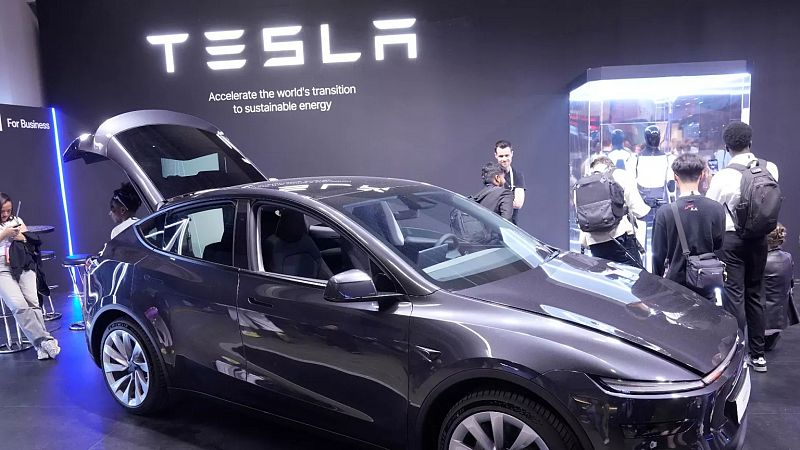Tesla drivers in France are suing Elon Musk’s EV maker for becoming a ...