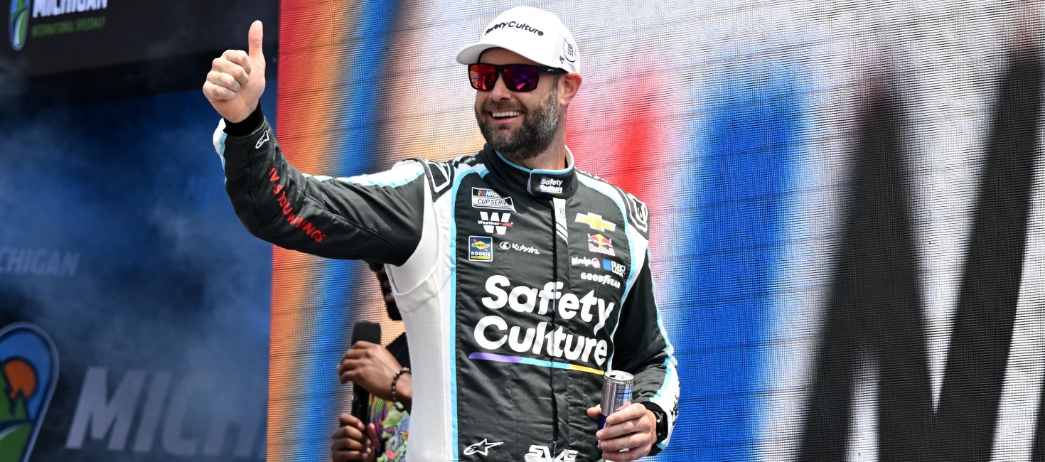 2025 Viva México 250: NASCAR at Mexico City Odds, Picks & Predictions