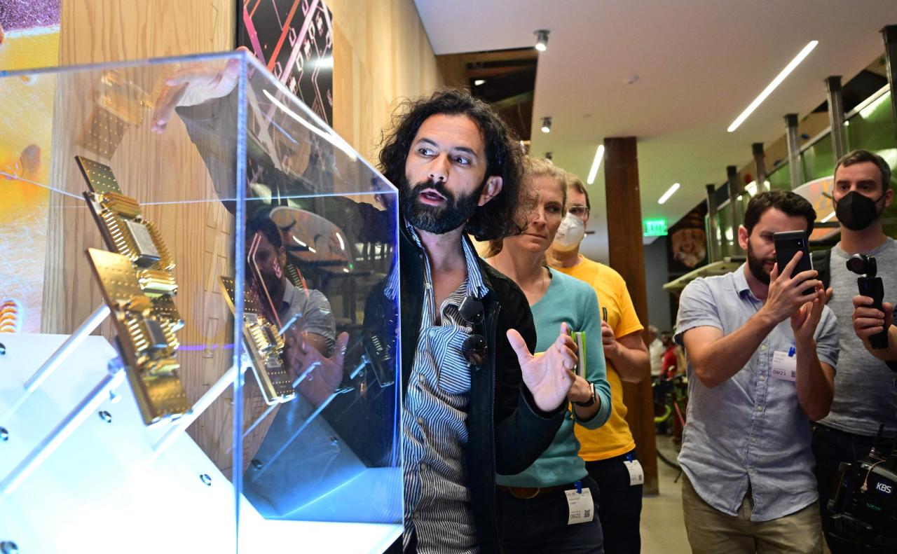 Tech, Media & Telecom Roundup: Market Talk