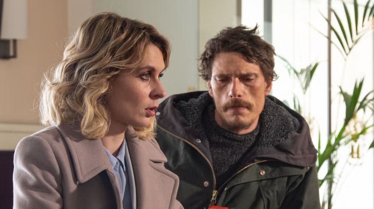 Ditch your weekend plans to watch 'addictive' thriller