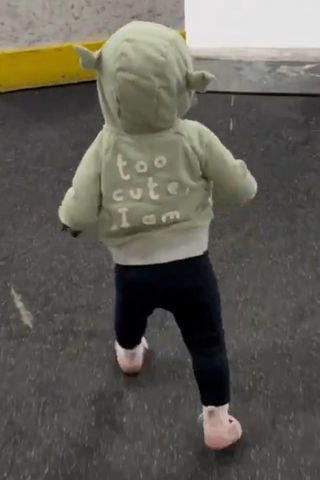 All About Shivon Zilis’ 4 Children with Elon Musk: Strider, Azure ...