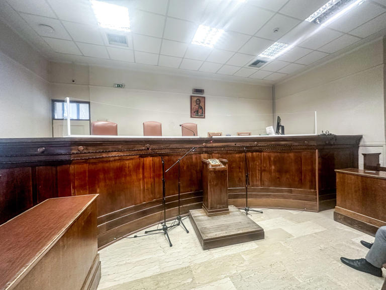 Τα... δολάρια του Σαντάμ: Οι απίστευτες απολογίες των μελών σπείρας που ...