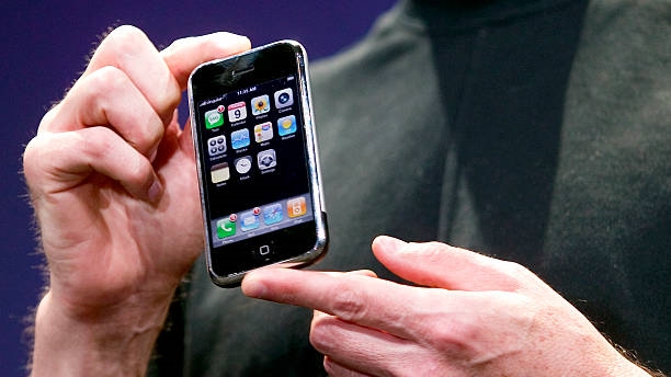 5 Curiosidades Sobre O Primeiro iPhone