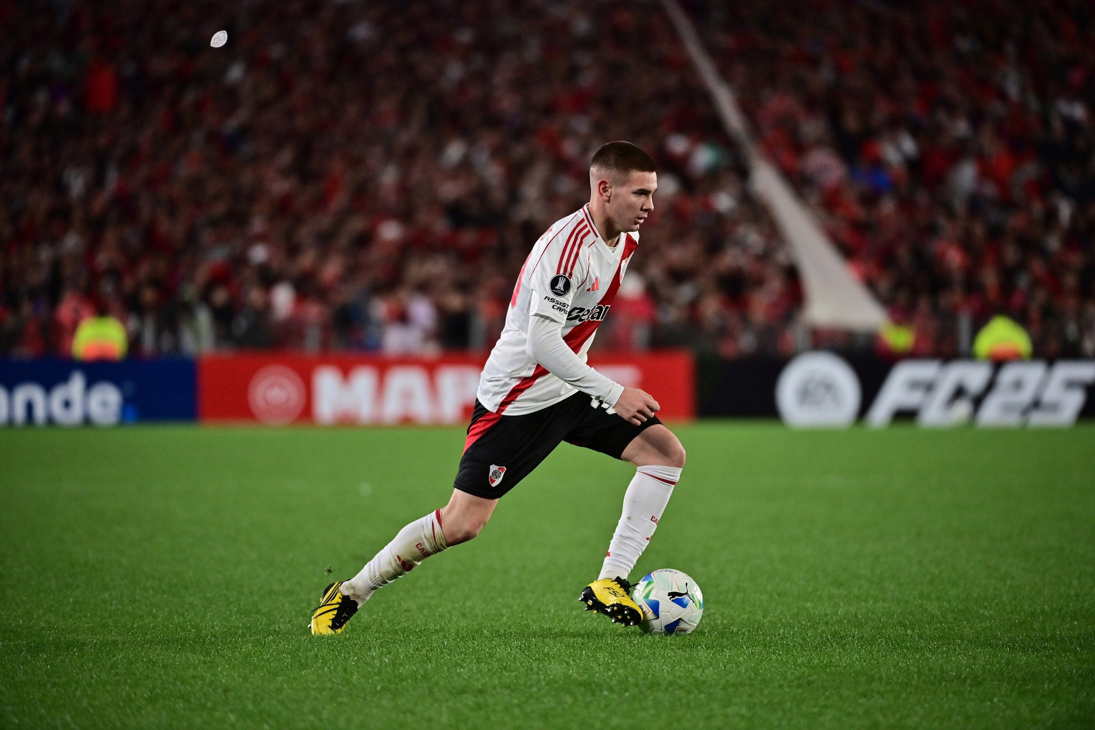 El Real Madrid paga la cláusula de 63,2 millones para que Mastantuono ...