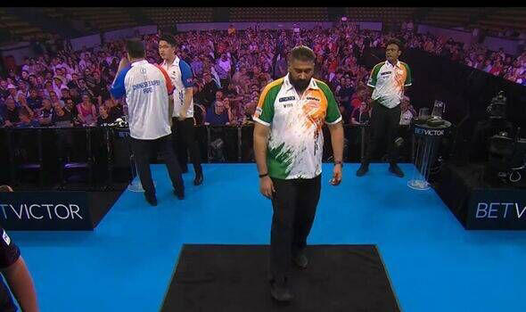 Chinese Taipei darts players rage at each other after comical error