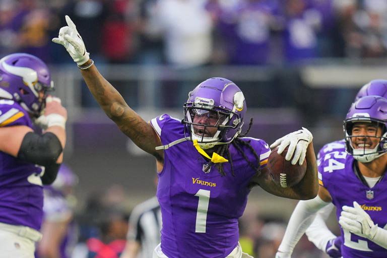 Raiders thinking outside the box for potential cornerback reinforcements