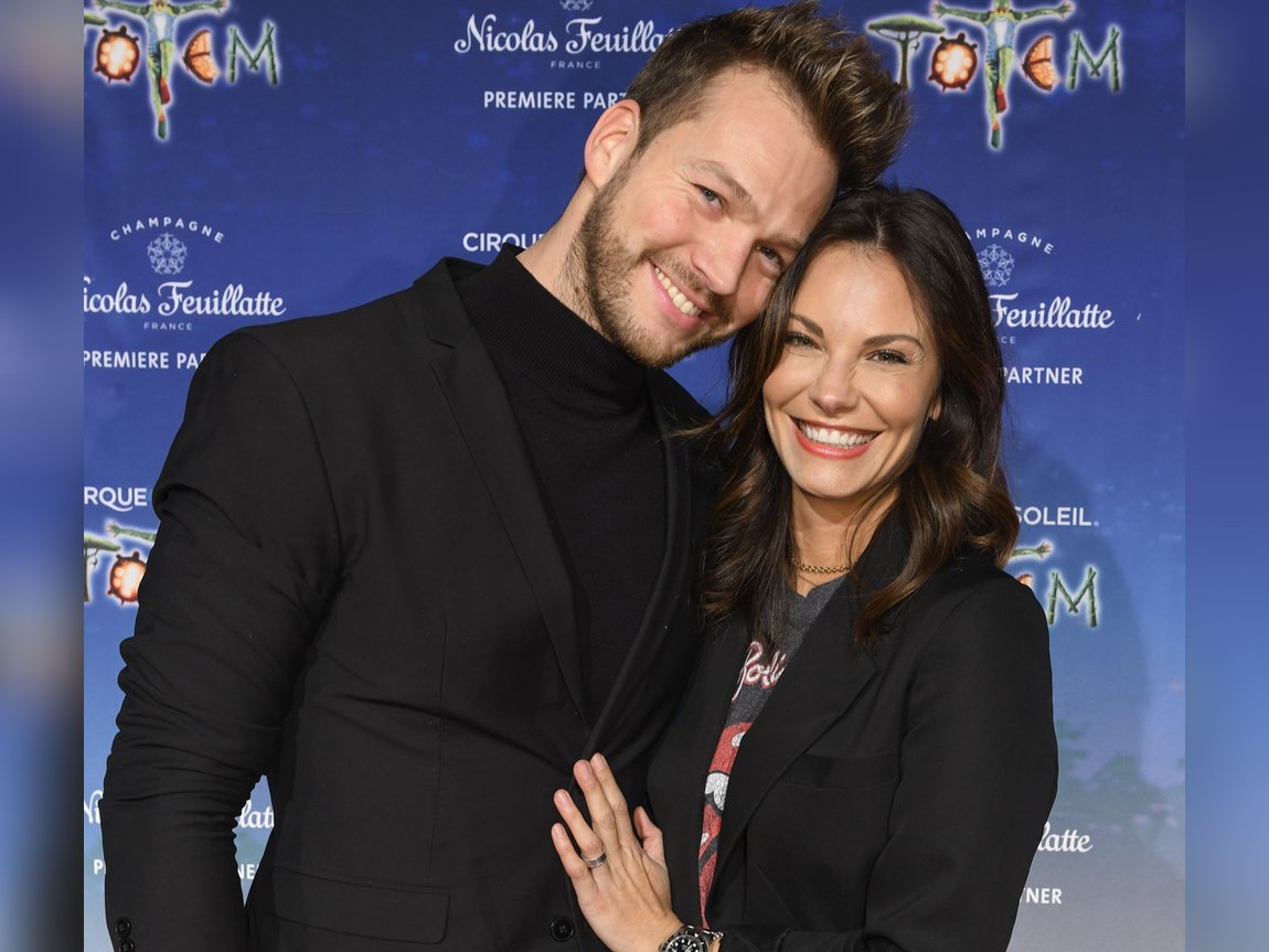 Former 'Bachelorette' winner Marvin Albrecht has tied the knot