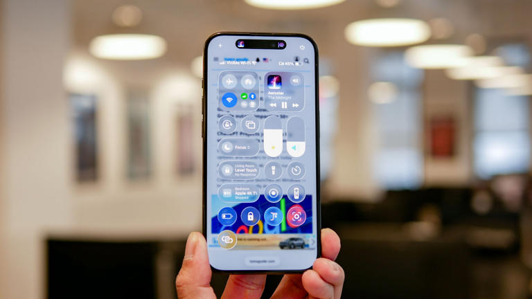 I've used iOS 26 for a year — these are the 9 features I can't live without