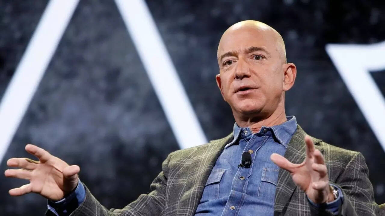 Amazon founder Jeff Bezos loses world’s second-richest title after 8 ...