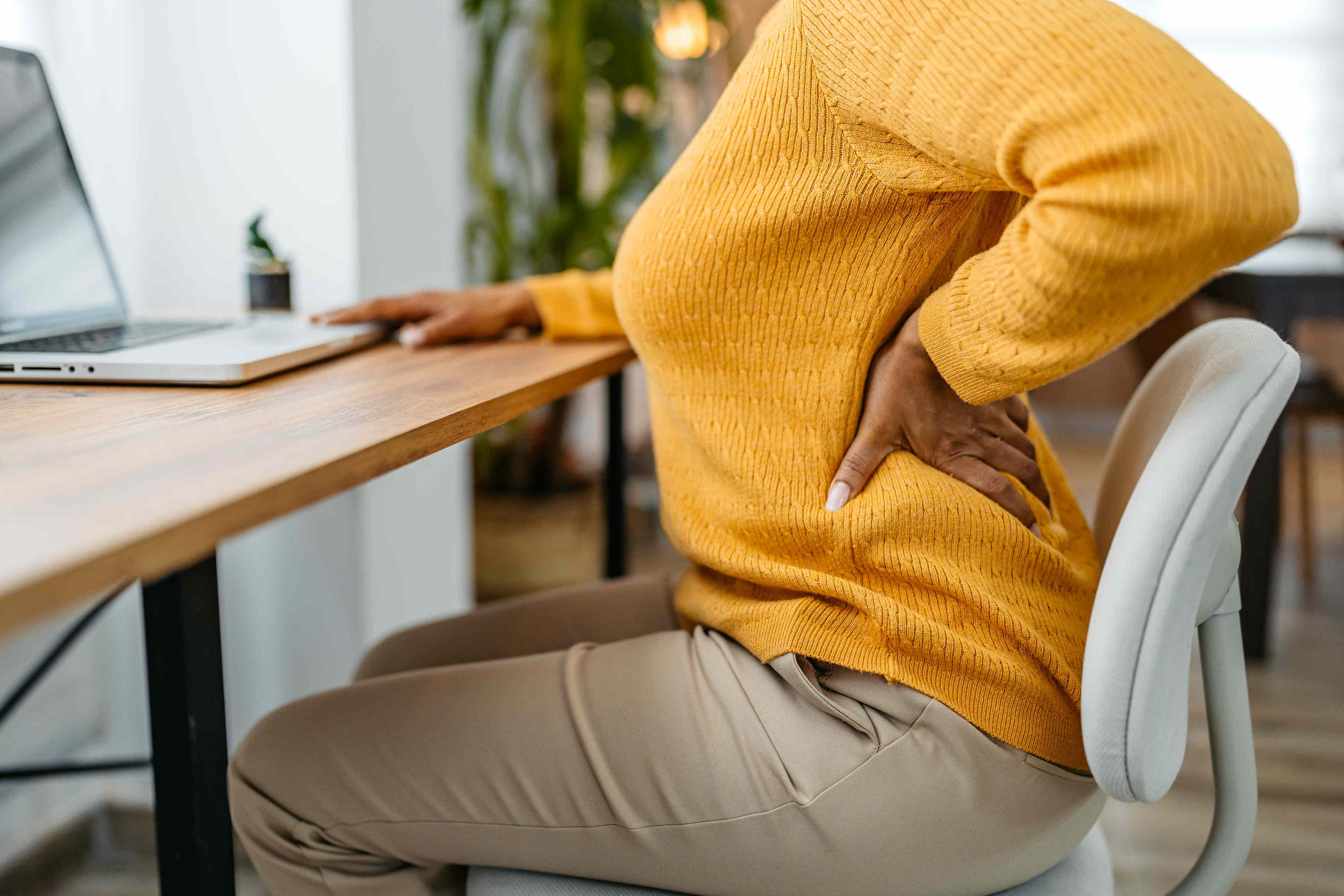 Chronic Back Pain? These 2 Therapies Helped People Feel Better and Cut ...