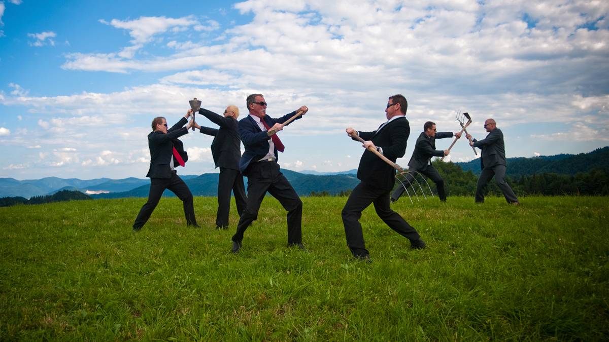 Criterion: ‘Rebellious’ banks are going for broker in their war against ...