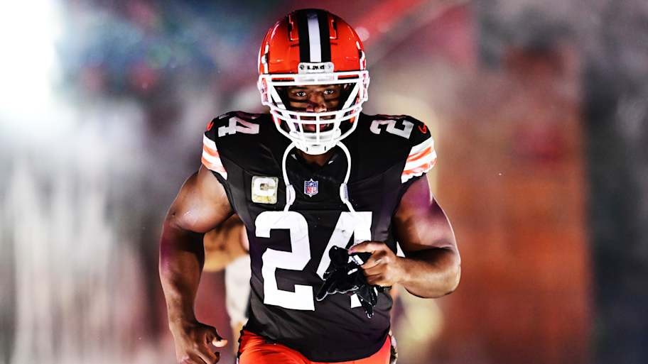 Nick Chubb Posts Heartfelt Goodbye to Cleveland After Signing With New Team