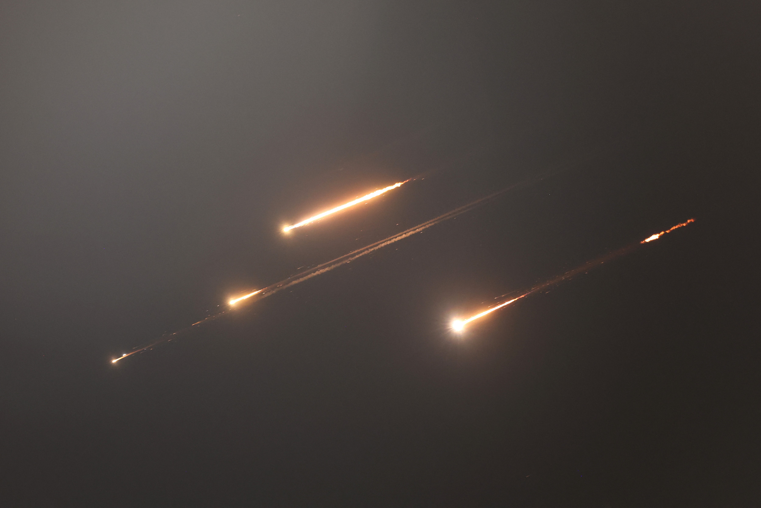 Iran launches missiles at Israel in retaliatory strike