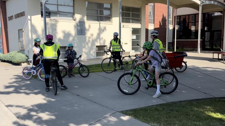 Spokane Public School students embrace bike bus