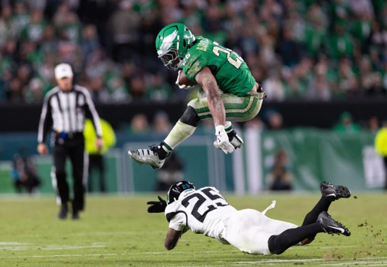 Best NFL running backs 2025: Ranking the 10 best NFL running backs ...