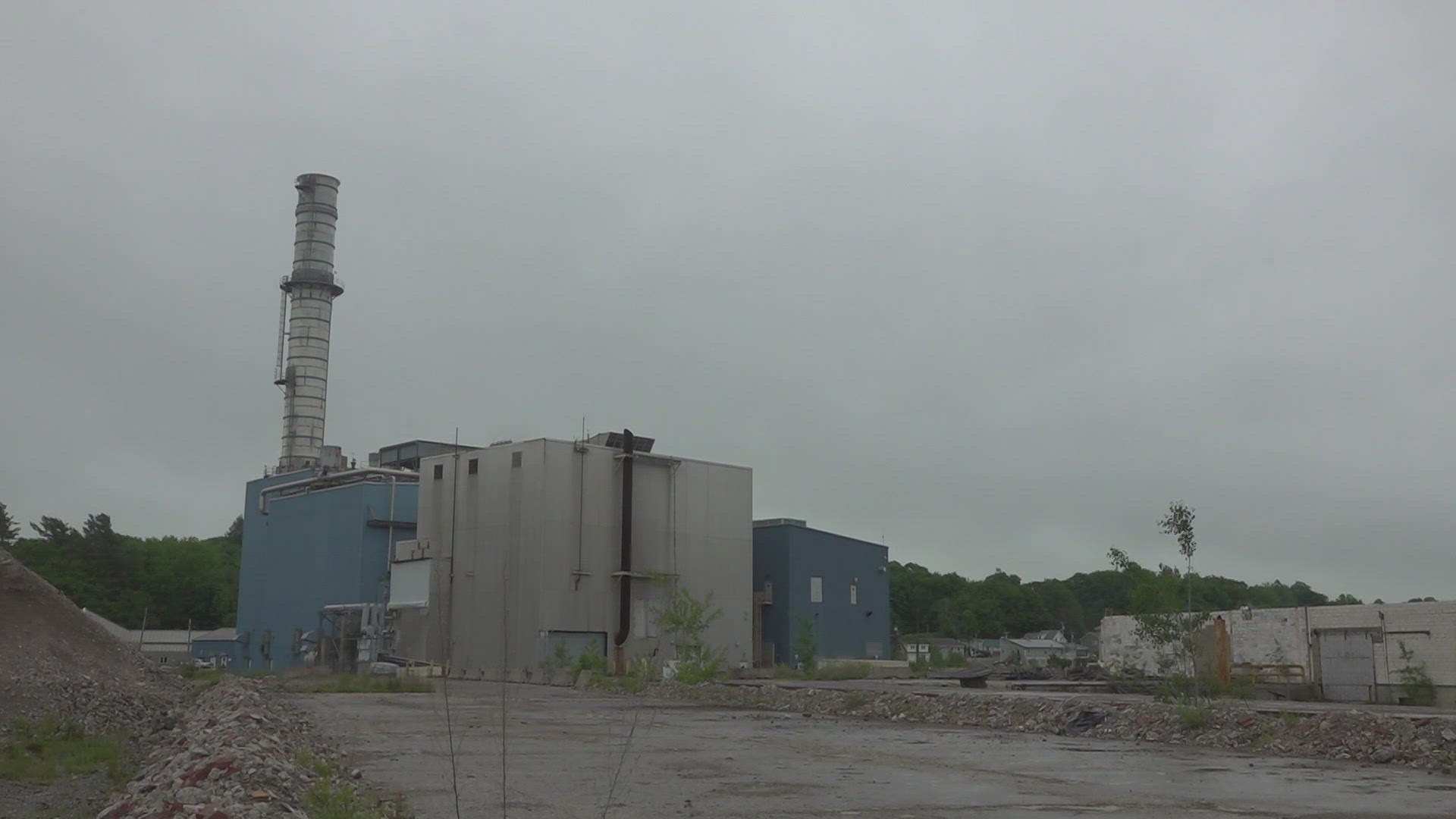 Bucksport leaders hope fish farm will boost economy at former mill town