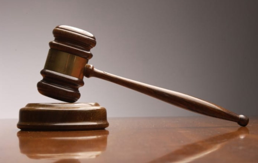 Point Loma mother shows jury hand with 3 missing fingers