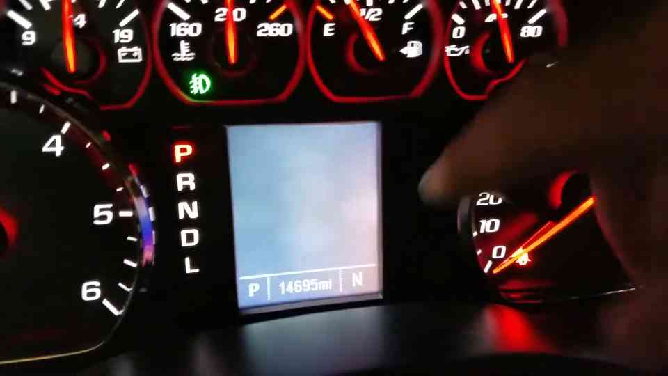 Secret hack to reset oil change life 2014-2018 Chevy Tahoe Silverado suburban gmc sierra yukon