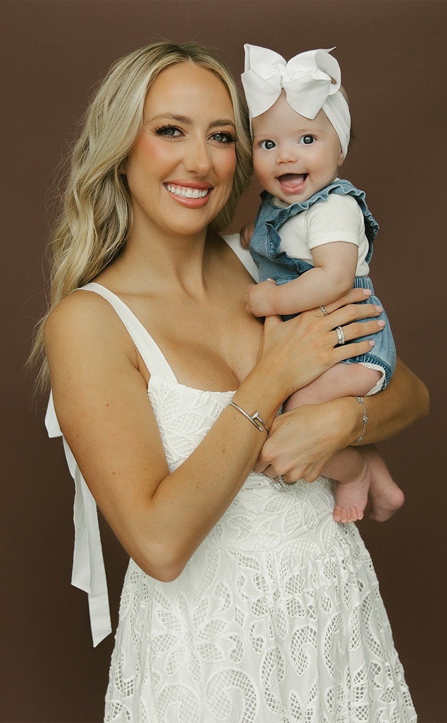 Patrick Mahomes, Brittany Mahomes Reveal Baby Golden's Face in Photos