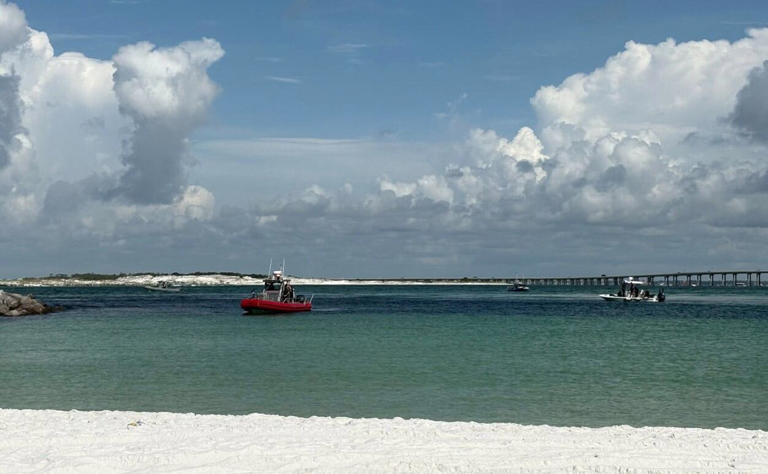 Volunteers call off search for Arkansas girl missing on Florida coast