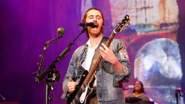 Hozier tickets 2025: See the cheapest prices, cities, dates for 'Unreal ...