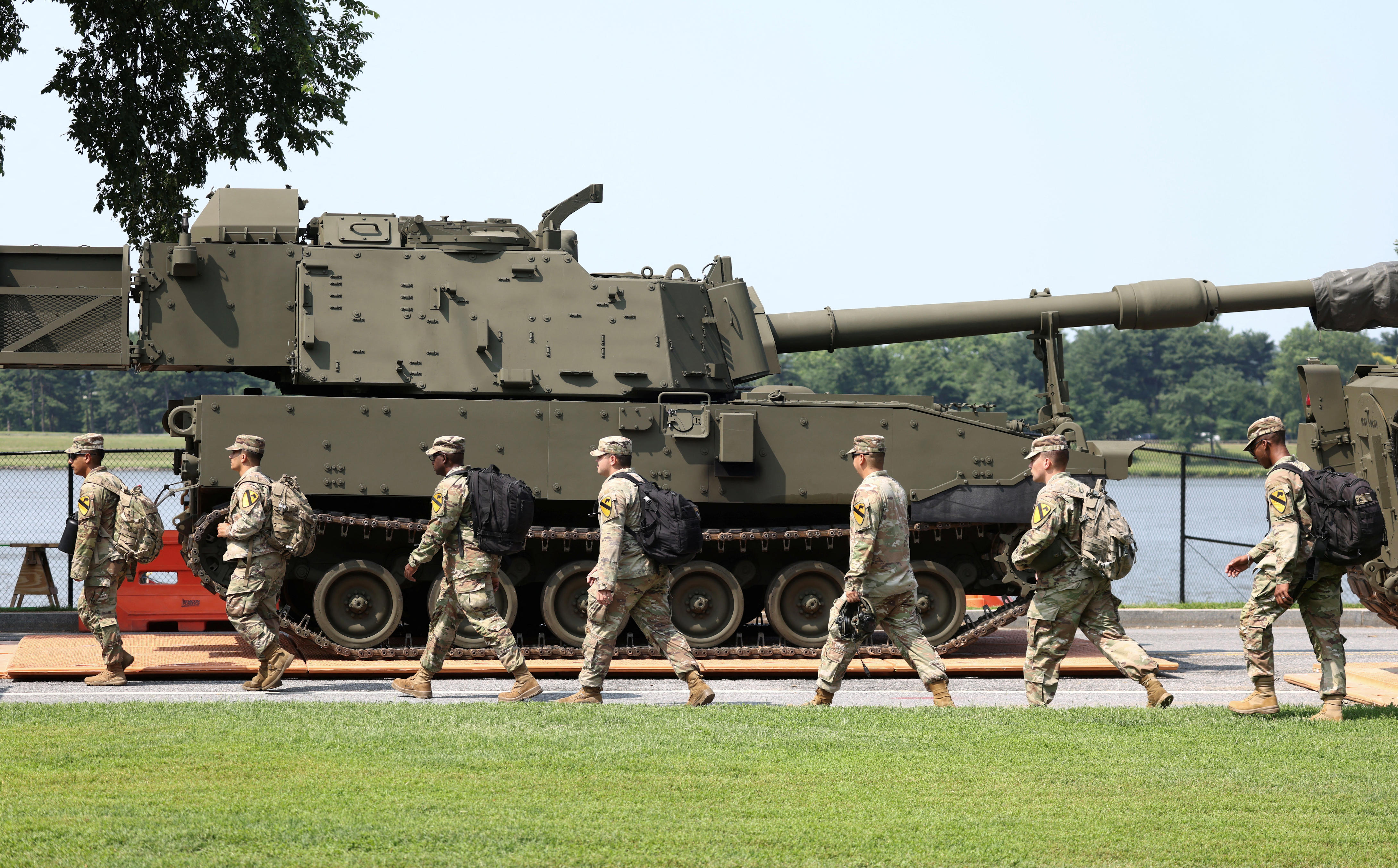 Heavy metal: Army armor, aircraft and artillery to roll and rumble for ...