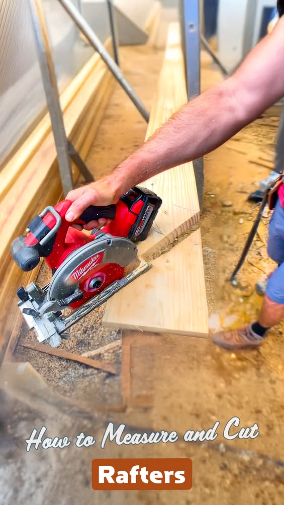 Mastering the Roof: Precise Rafter Cutting Made Easy.