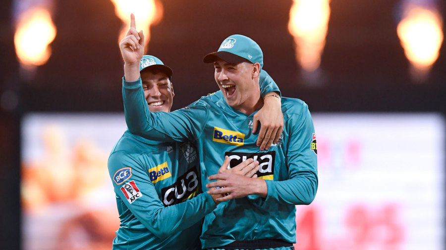 MCC changes law to make boundary catches with 'bunny hops' illegal