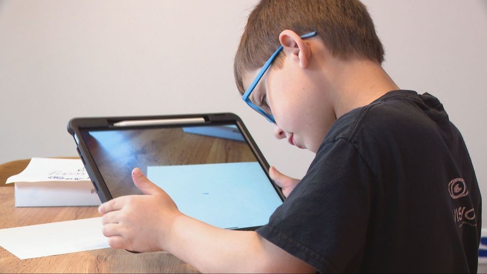 Greater Cincinnati family helps provide iPads to visually impaired ...