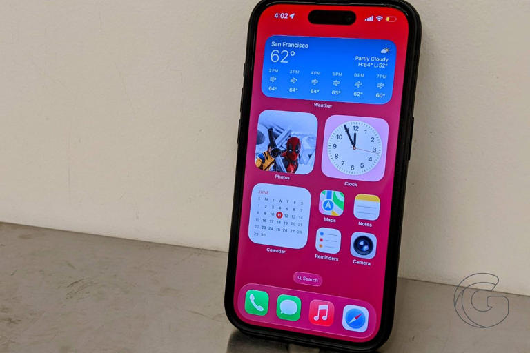 Apple reportedly wants liquid metal iPhones after titanium created a ...