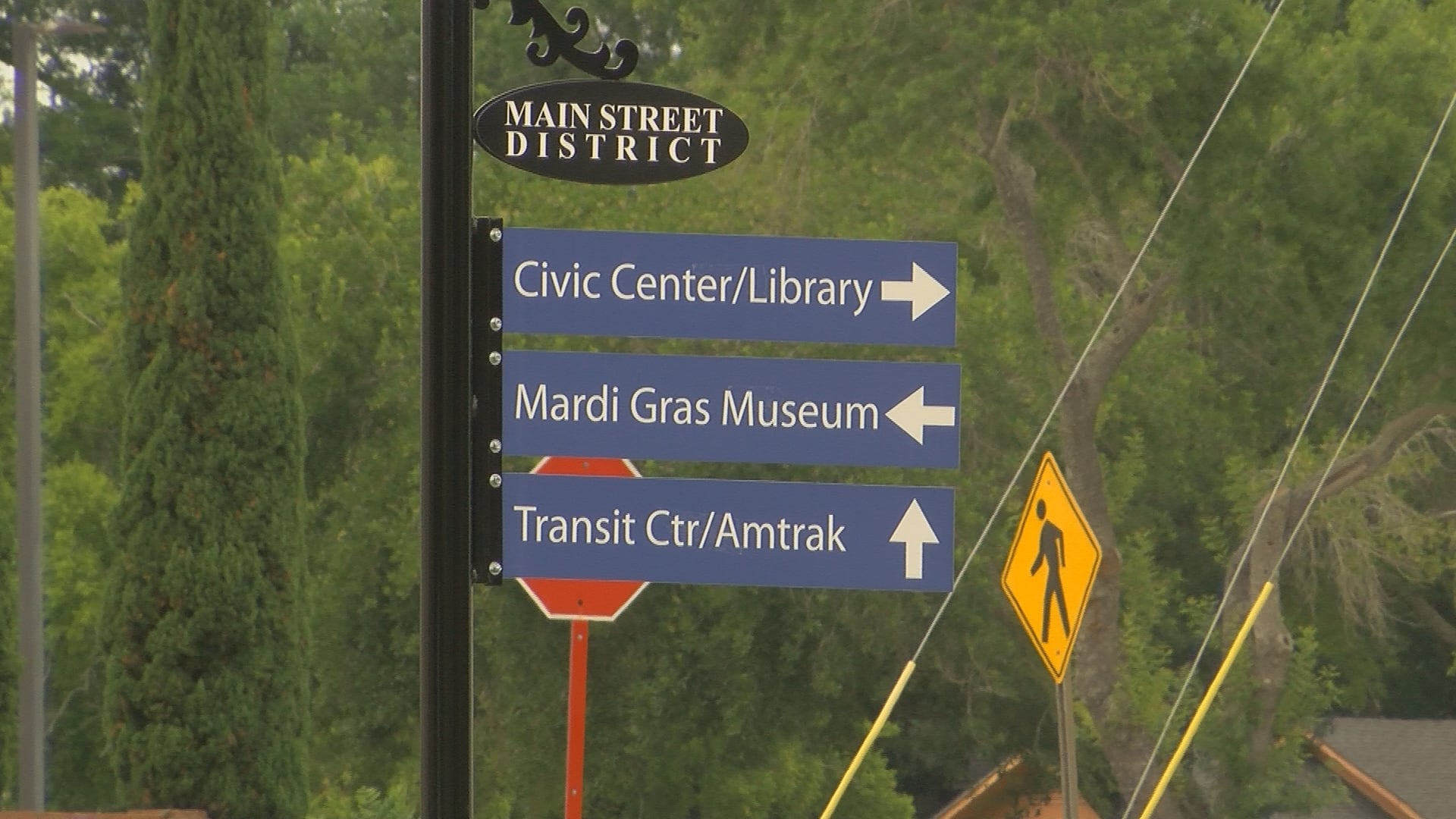 Main Street Biloxi uses ARPA grant to install directional signs around ...