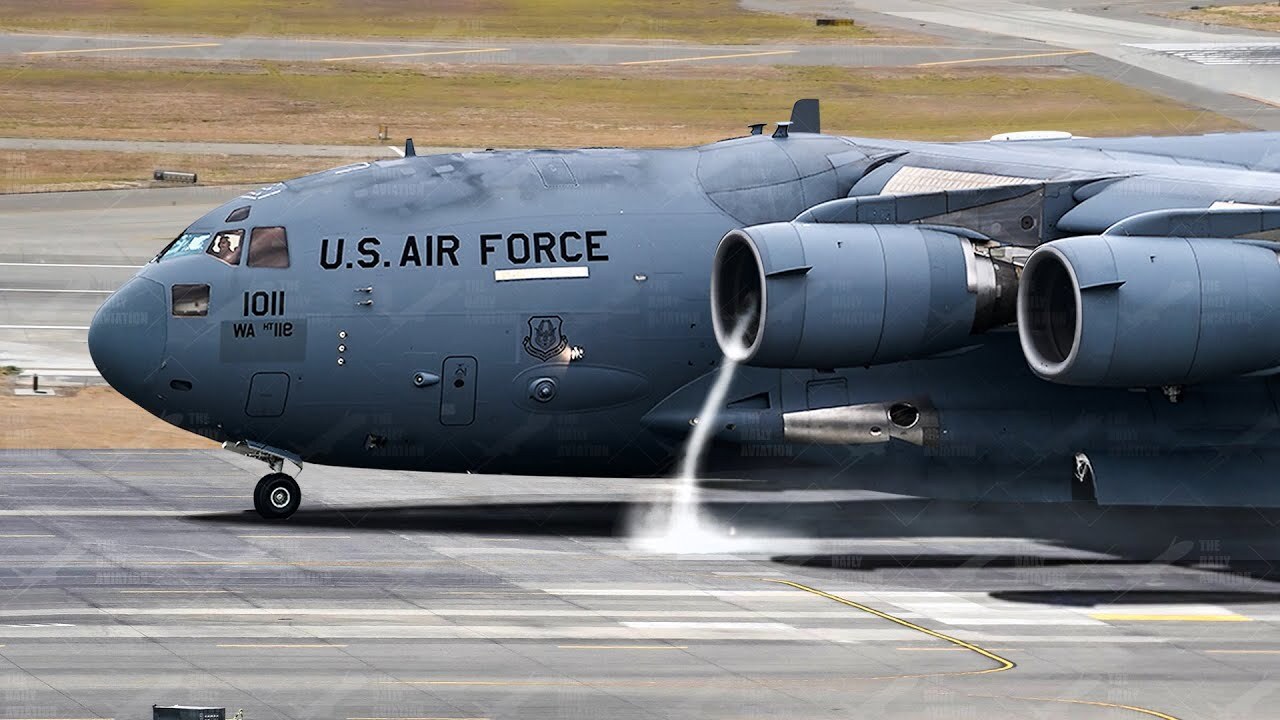 C-17 reverse thrust in the US generates strong winds resembling mini ...