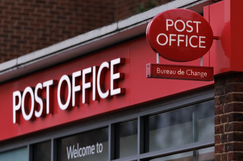 Oldham's town centre Post Office saved after permanent closure fears