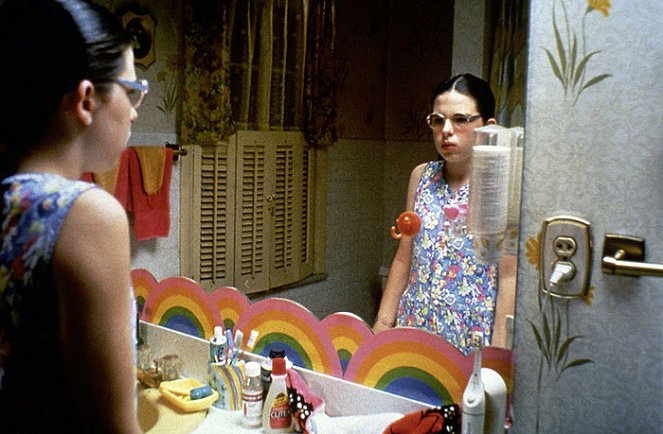 Back to the ’90s: 10 Iconic Comedies You Loved But Forgot