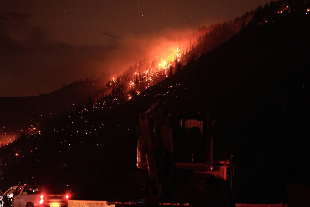 Rowena wildfire 10% contained; Some evacuation orders reduced