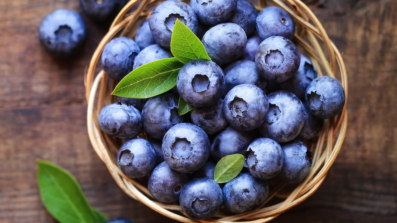 8 fruits that are known to flush out toxins from liver and kidneys when ...