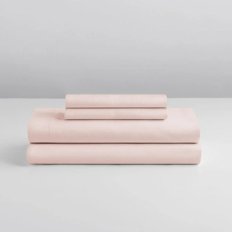 Recreate Four Seasons luxury at home with the hotel's infamous down and ...