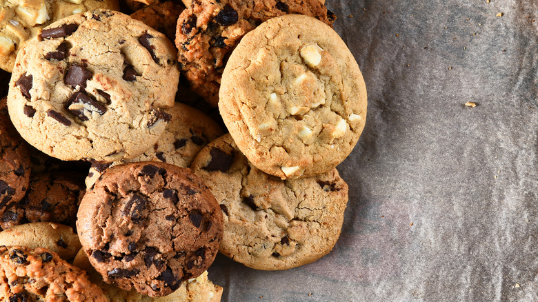 30 Types Of Cookies, Explained